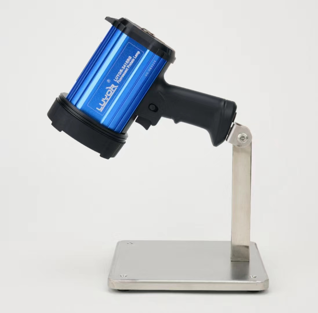 LUYOR-3415RG双波长便携式荧光蛋白激发光源 - 北京捷盈科技有限公司